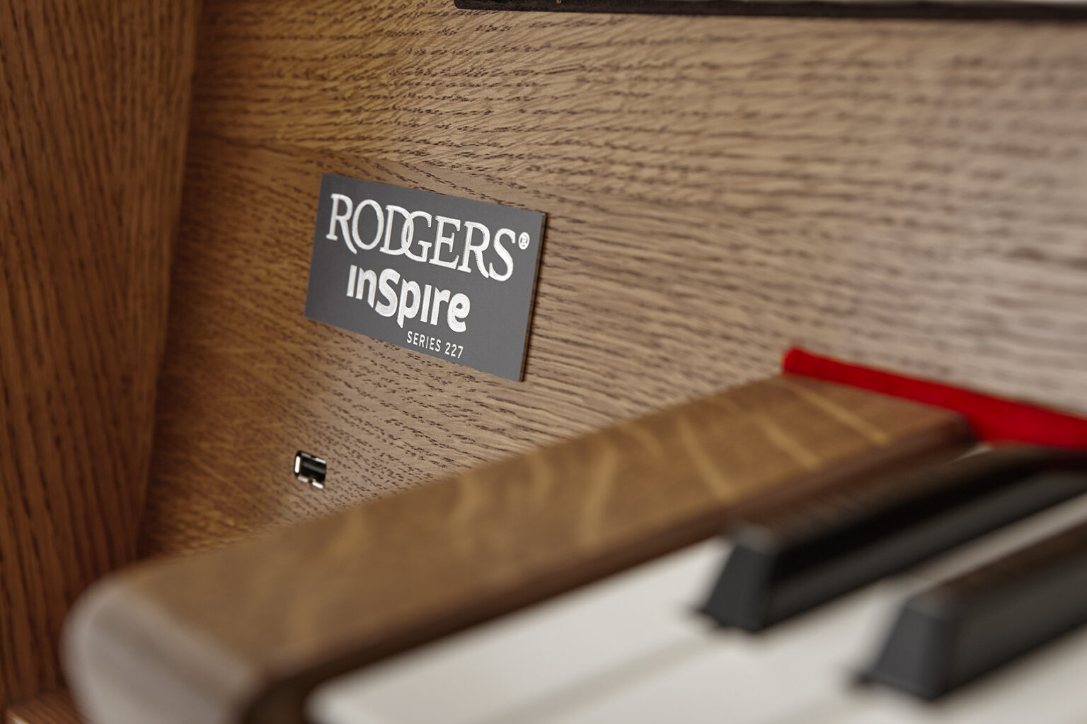 Rodgers Organs - Popplers Music